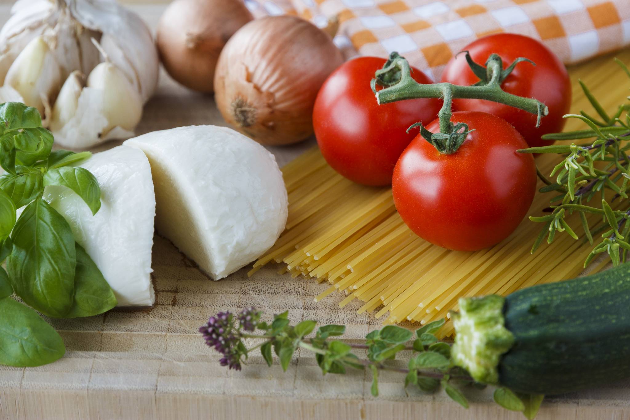Roma's Italian Specialties | Fresh Pasta, Meats, and More!